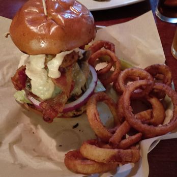 THE RED ROOSTER BAR & GRILL - Updated May 2025 - 146 Photos & 242 ...