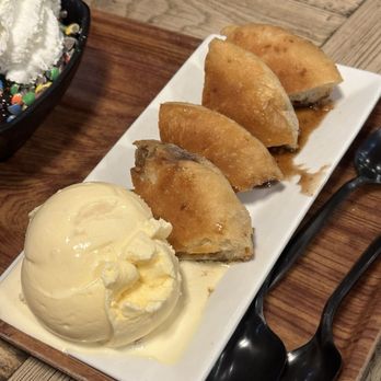 GRACE STREET - Updated April 2024 - 7925 Photos & 3481 Reviews - 17 W ...