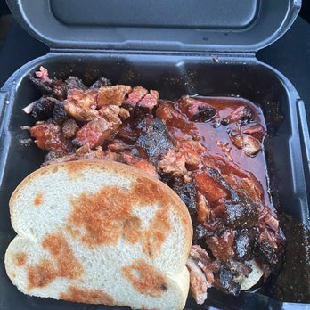 LC’S BAR-B-Q - 478 Photos & 741 Reviews - 5800 Blue Pkwy, Kansas City ...