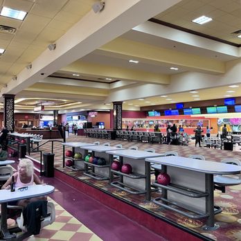 SOUTH POINT BOWLING - Updated October 2025 - 309 Photos & 233 Reviews ...