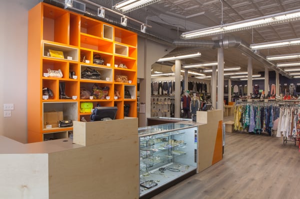 CROSSROADS TRADING - 53 Photos & 306 Reviews - 2123 Market St, San ...