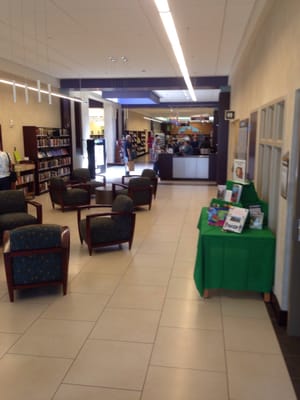 FRANKLIN AVENUE LIBRARY - DES MOINES PUBLIC LIBRARY - Updated December ...