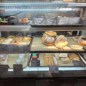 THE READING ROOM - Updated January 2025 - 105 Photos & 55 Reviews - 429 ...