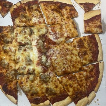 THE NEW CONGRESS PIZZA - Updated March 2025 - 20 Photos & 19 Reviews ...