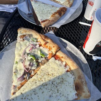 FELLINI’S PIZZA - Updated August 2025 - 174 Photos & 239 Reviews - 2820 ...