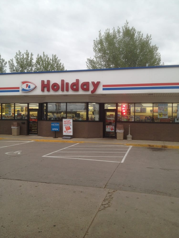 HOLIDAY STATION STORE - Updated August 2024 - 502 Faxon Rd N, Norwood ...