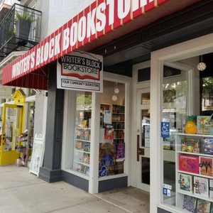 WRITER’S BLOCK BOOKSTORE - 135 Photos & 37 Reviews - Bookstores - 316 N ...