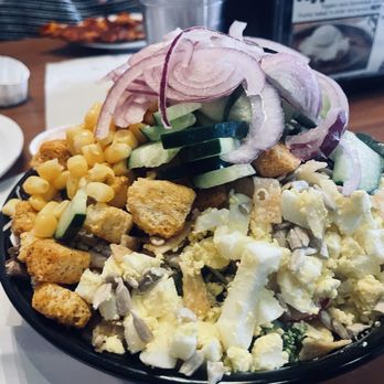 TOPPERS PIZZA PLACE - Updated December 2025 - 398 Photos & 421 Reviews ...