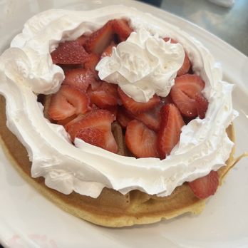 CURLY’S FAMILY RESTAURANT - Updated May 2024 - 77 Photos & 84 Reviews ...