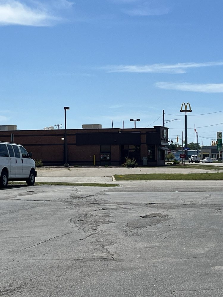 TIM HORTONS - Updated December 2025 - 11 Photos & 46 Reviews - 2626 ...