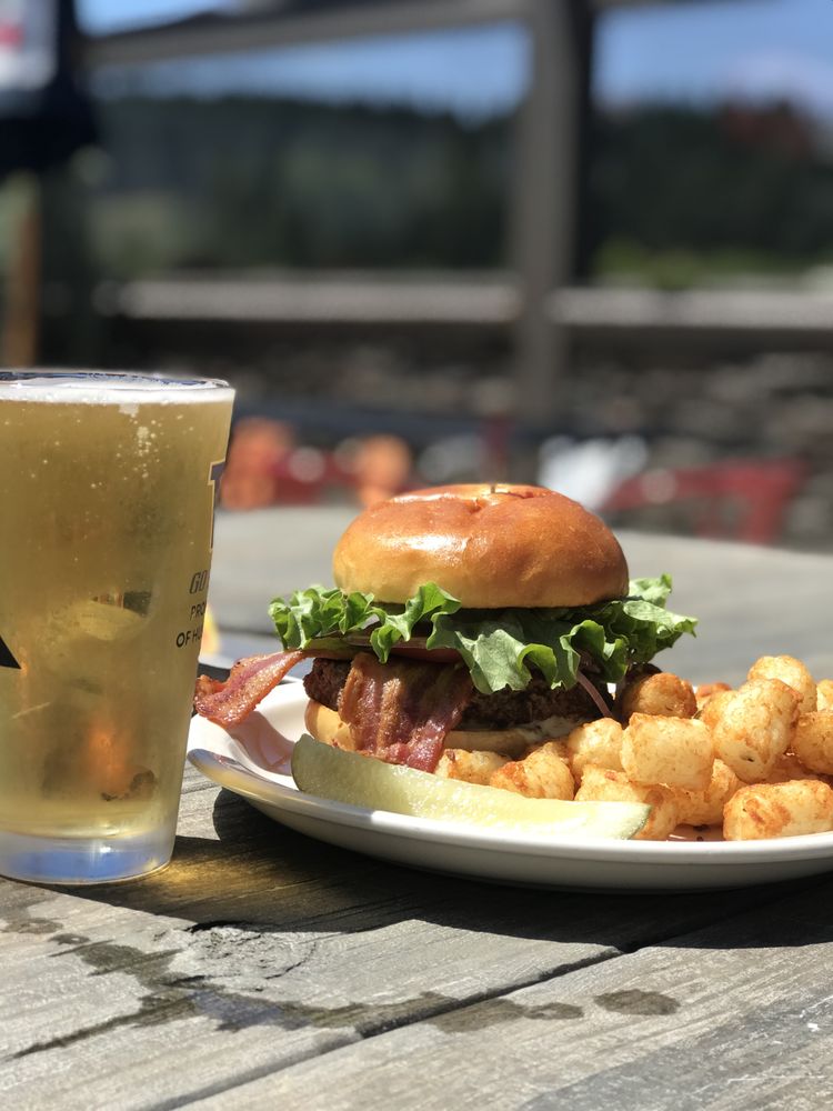 PUB 282 - 57 Photos & 98 Reviews - American (Traditional) - 370 NE ...