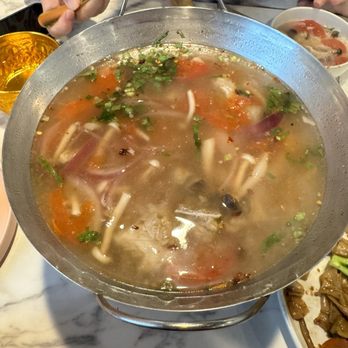 CHON TONG THAI KITCHEN AND DESSERT - Updated October 2025 - 105 Photos ...