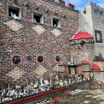 GREENBACK CASTLE - Updated December 2025 - 29 Photos - 250 Lee Shirley ...