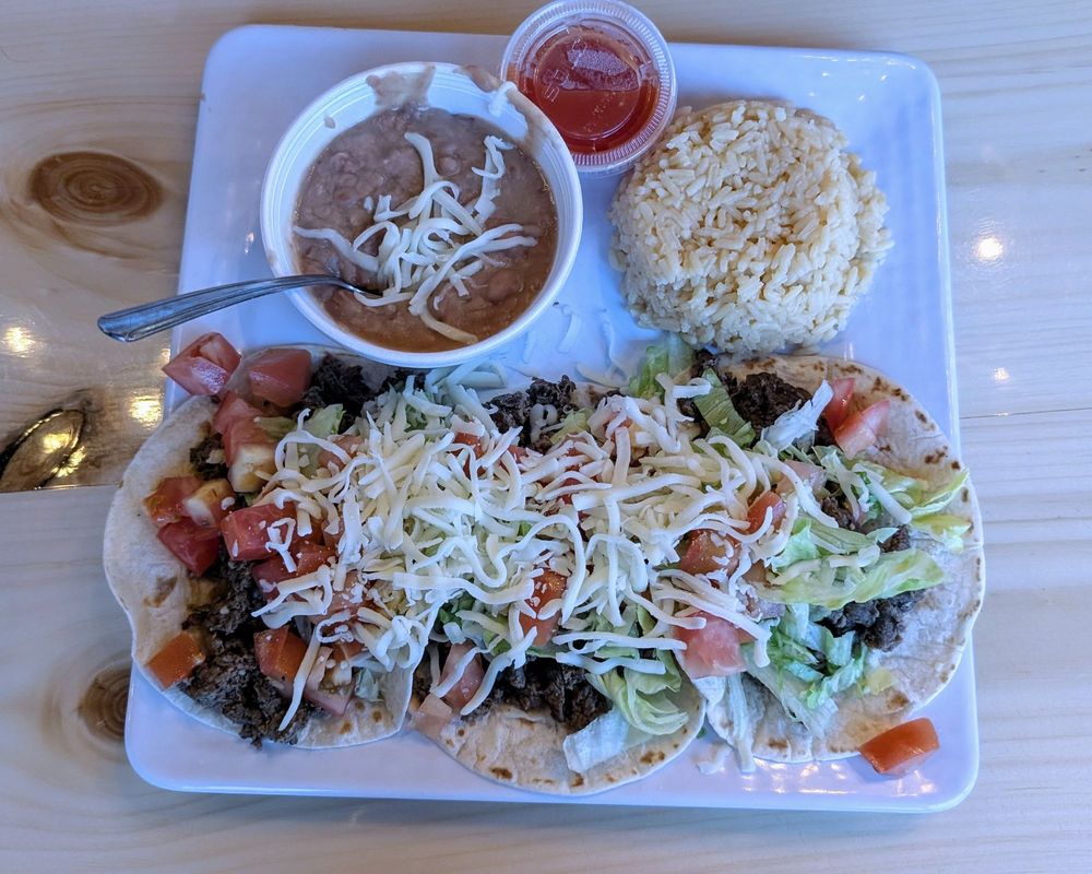 HOG WILD - Updated December 2025 - 19 Photos & 41 Reviews - 1300 N ...