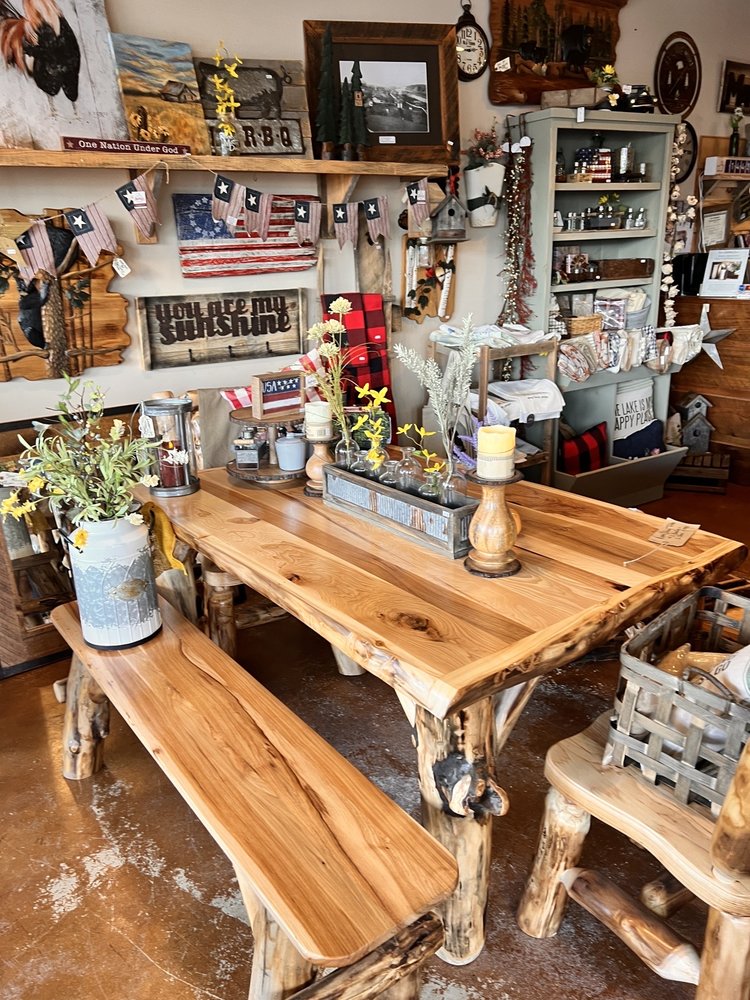 RUSTIC MOUNTAIN DECOR - Updated January 2026 - 57 Photos - 38 Merchants ...