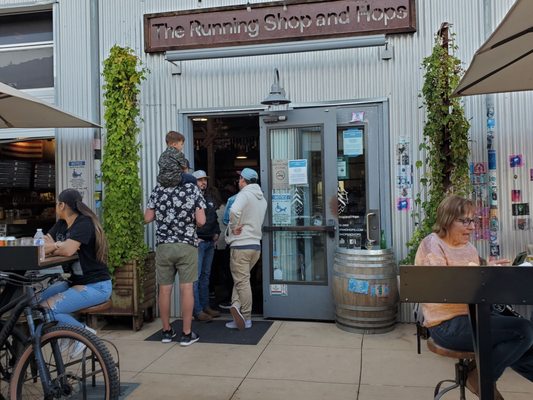 THE RUNNING SHOP AND HOPS - Updated October 2025 - 625 Photos & 318 ...