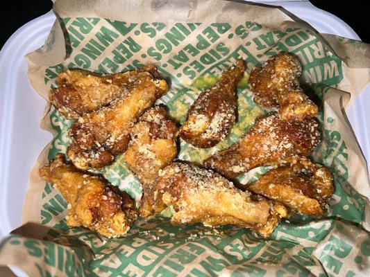 WINGSTOP - 2161A White Plains Rd, Bronx, New York - Chicken Wings ...
