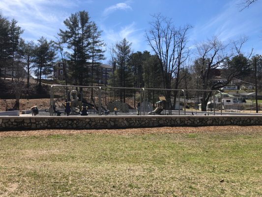 RIVERSIDE PARK - Updated November 2025 - 305 Tappan St, Spruce Pine ...