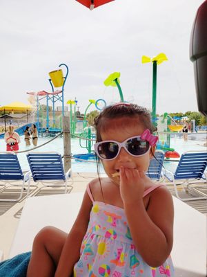 SPLASH DAYZ - Updated October 2025 - 22 Photos & 25 Reviews - 405 N Las ...