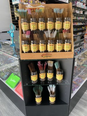 TJ’S SMOKE OUTLET - Updated December 2025 - 31 Photos - 13206 W US Hwy ...