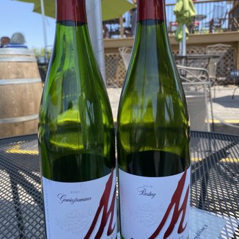 M CELLARS - Updated June 2025 - 138 Photos & 105 Reviews - 6193 S River ...