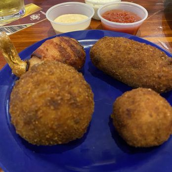 HULI HULI HUT - Updated January 2025 - 549 Photos & 418 Reviews - 312 ...