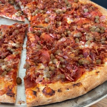 AVIATOR PIZZA & DRAFTHOUSE - Updated April 2025 - 80 Photos & 71 ...