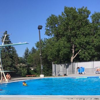 FRED BROADSTOCK POOL - Updated January 2026 - 16 Photos - 15720 105 ...