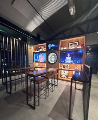 DISTRICT FORE SOCIAL - 20 Photos - 233 E Chicago St, Milwaukee ...