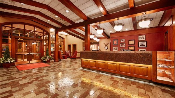 BEST WESTERN PLUS THE NORMANDY INN & SUITES - Updated October 2025 ...