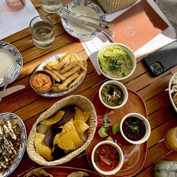 CASA CAMI - Updated June 2024 - 169 Photos & 57 Reviews - 2545 N Rocky ...