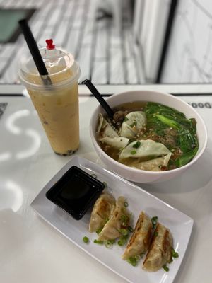 DOODLE NOODLE BAR - Updated May 2024 - 442 Photos & 158 Reviews - 9620 ...