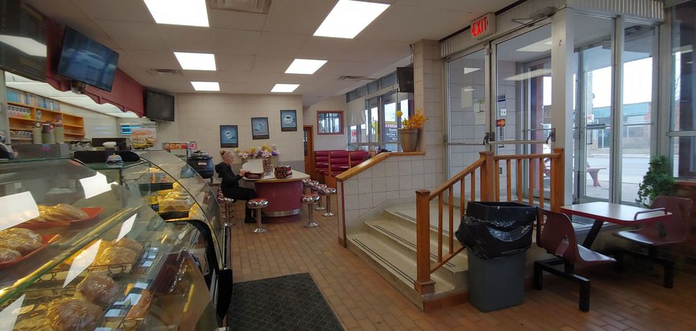 THE DONUT STOP - Updated August 2025 - 15 Reviews - 617 Parkdale Avenue ...