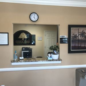 VIP FAMILY PRACTICE - Updated September 2025 - 19 Reviews - 401 W Oak ...