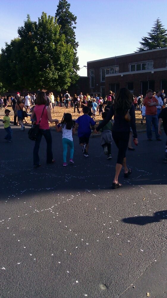 DANIEL BAGLEY ELEMENTARY SCHOOL - 520 NE Ravenna Blvd, Seattle ...