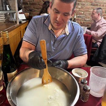 VINNIE’S MOOTZ - Updated August 2025 - 133 Photos & 86 Reviews - 356 ...