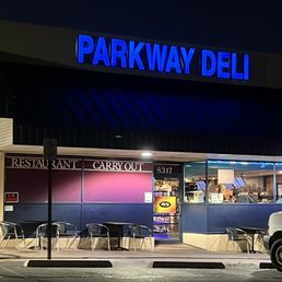 PARKWAY DELI & RESTAURANT - Updated December 2025 - 552 Photos & 967 ...