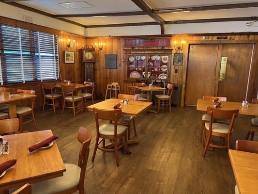 THE CRANBURY INN - Updated December 2025 - 104 Photos & 199 Reviews ...