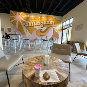 MAPLE BAR - Updated June 2025 - 71 Photos & 46 Reviews - 4252 Cordata ...