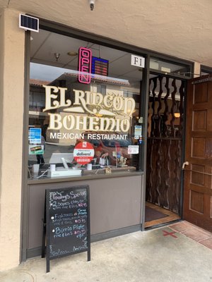 EL RINCON BOHEMIO - Updated January 2026 - 106 Photos & 123 Reviews ...