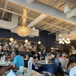 LITTLE HEN - Updated May 2025 - 2807 Photos & 1115 Reviews - 3451 NE ...