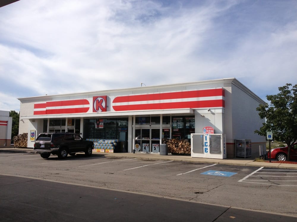 SHELL - Updated February 2025 - 600 W North Ave, Lombard, Illinois ...