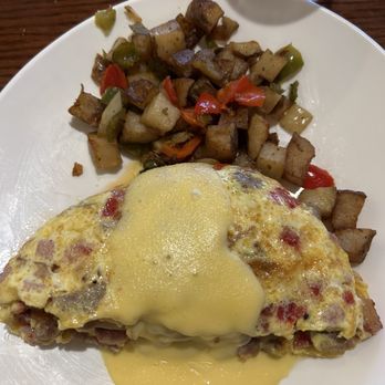 MICHAEL’S CAFE - Updated July 2025 - 472 Photos & 467 Reviews - 2119 ...