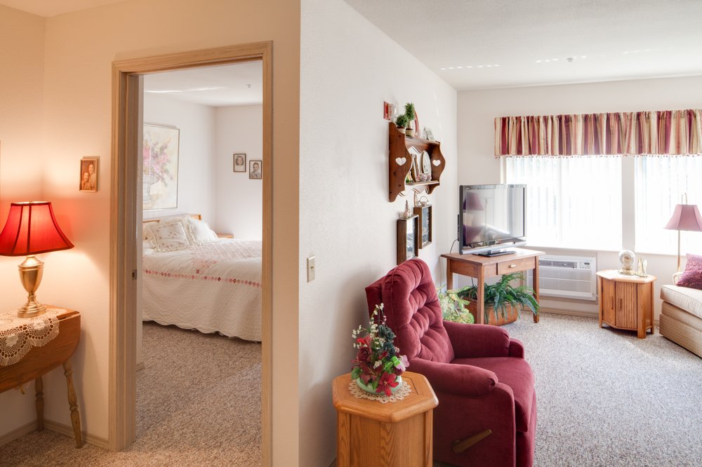 MONROE HOUSE - Updated January 2025 - 1405 S Monroe St, Moses Lake ...