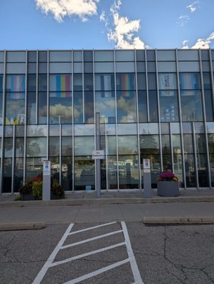 BURNHAMTHORPE BRANCH LIBRARY - Updated November 2025 - 33 Photos - 3650 ...