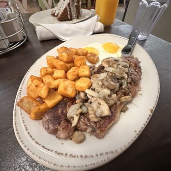 SYRUP DOWNTOWN - Updated July 2024 - 1790 Photos & 1852 Reviews - 999 ...