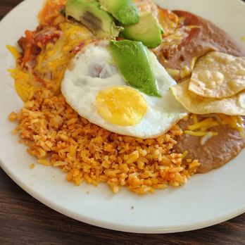 VILLA BASQUE CAFÉ - Updated October 2025 - 549 Photos & 456 Reviews ...