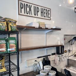 MANNY’S DELI STOP - Updated July 2025 - 40 Photos & 87 Reviews - 4003 ...