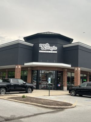 NORTH & MAPLE KITCHEN + BAR - Updated February 2026 - 10 Reviews - 2387 E Joliet Hwy, New Lenox ...