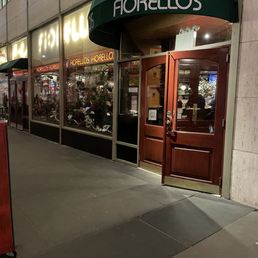 CAFE FIORELLO - Updated December 2024 - 886 Photos & 1025 Reviews ...